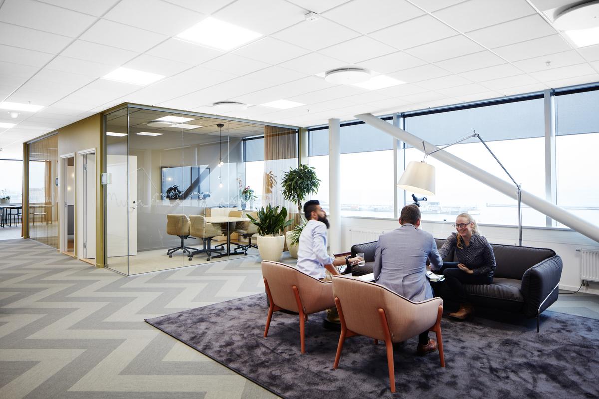 Ecophon Focus™ E | suspended acoustic ceiling